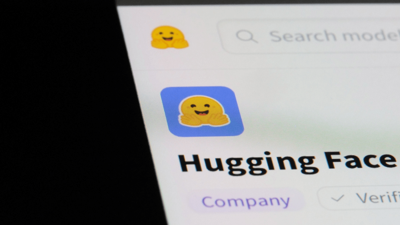 Hugging Face'in OpenAI-Gradio paketi, OpenAI'ın LLM'lerini web uygulamalarına entegre etmeyi ...